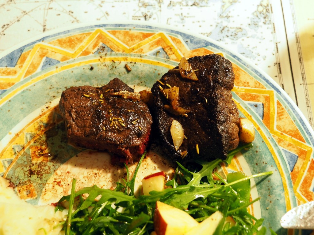 Hvalbiff / Walvisbiefstuk – nardieshuis.no